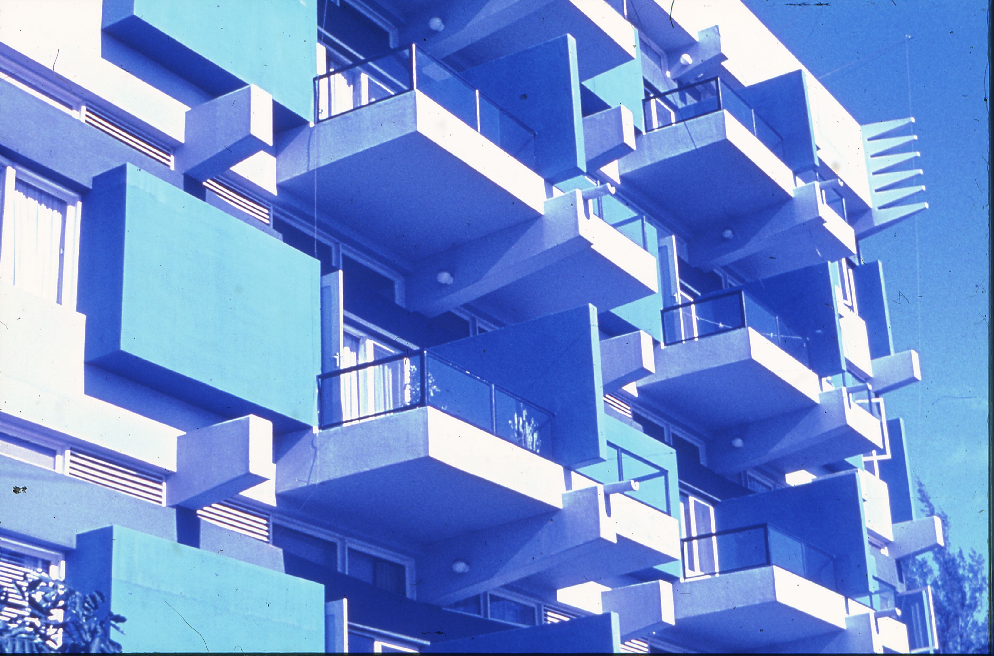 Prometheus Building | Terra Velha